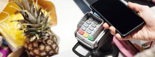 NFC – co to jest? Jak działają płatności NFC? – porady finansowe ...